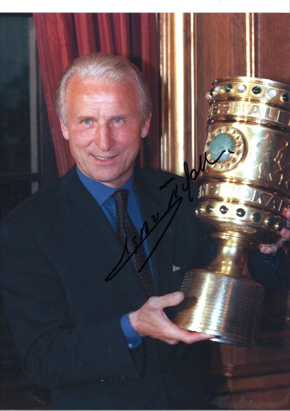 Top 10 Coaches With Most Trophies at Erin Ayers blog